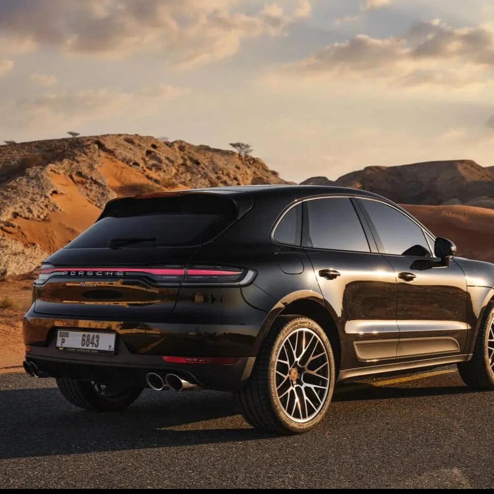 Porsche Macan Black - Turboplus