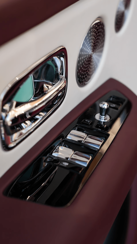Rent Rolls Royce Cullinan (Red), 2020 in Dubai - Turboplus